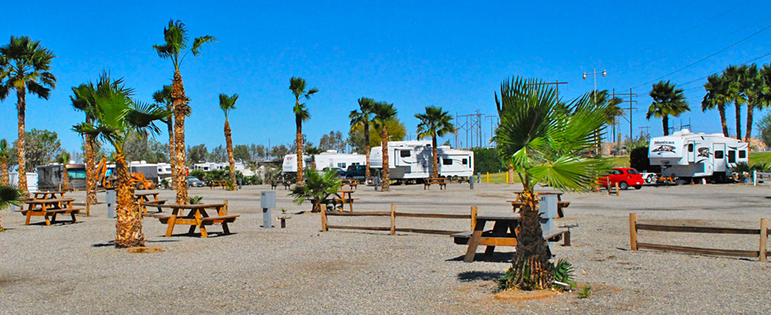 Yuma Lakes Resort - Yuma Arizona RV Camping
